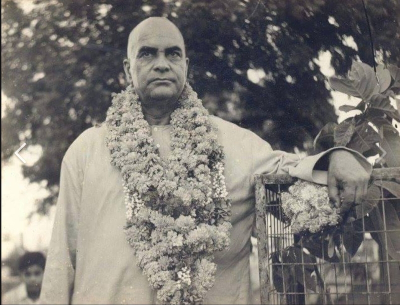 Papaji - Sri Papaji Center